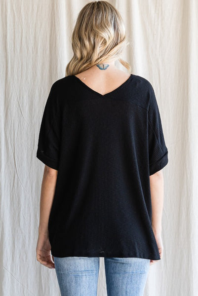 Solid V-neck Boxy Top Black - Southern Fashion Boutique Bliss